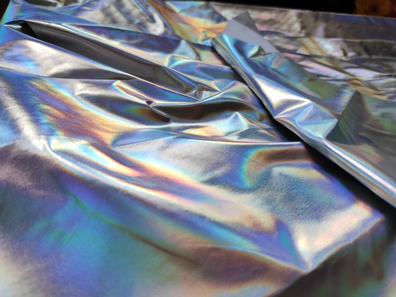 Pearlescent fabric 1 m