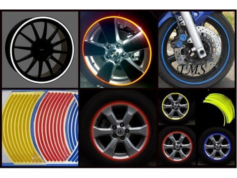 Reflective lines on the car wheel