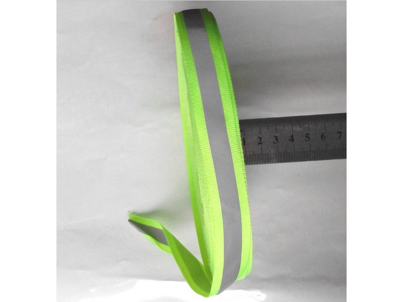 Reflective sewing tape 25mm / 100 m FABRAVA